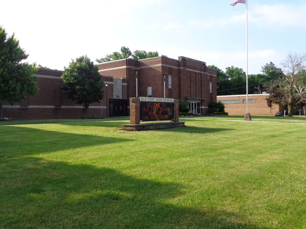 Old Fort Local School District | Home