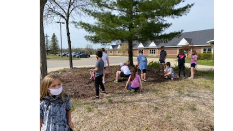 Peek Inside Our School | Farley Hill Elementary (K-3)